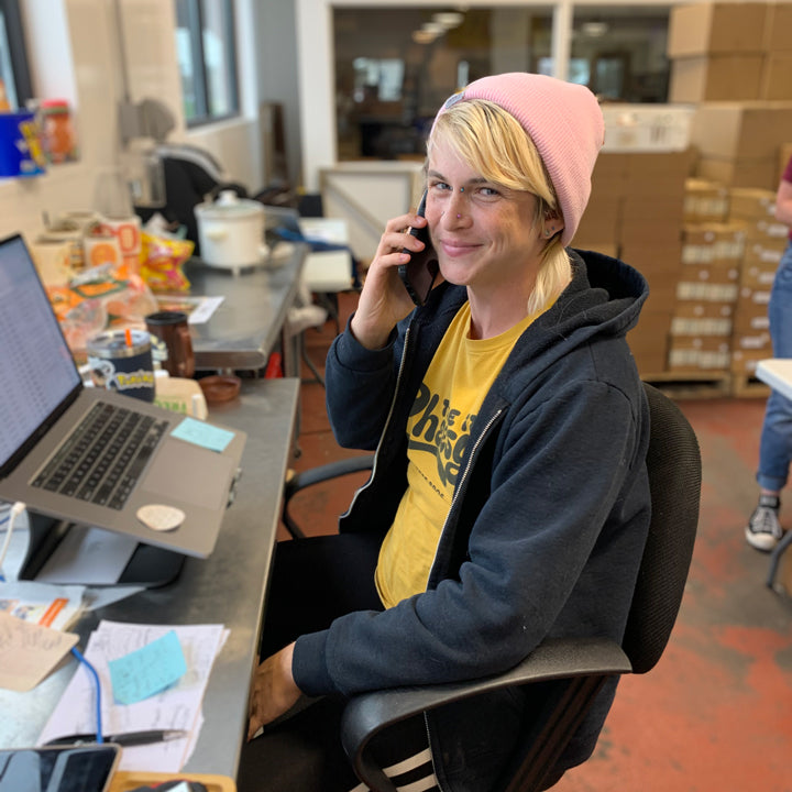 Gourmet Wisconsin Cheese Sampler Box | Order Online with Fast Delivery ...