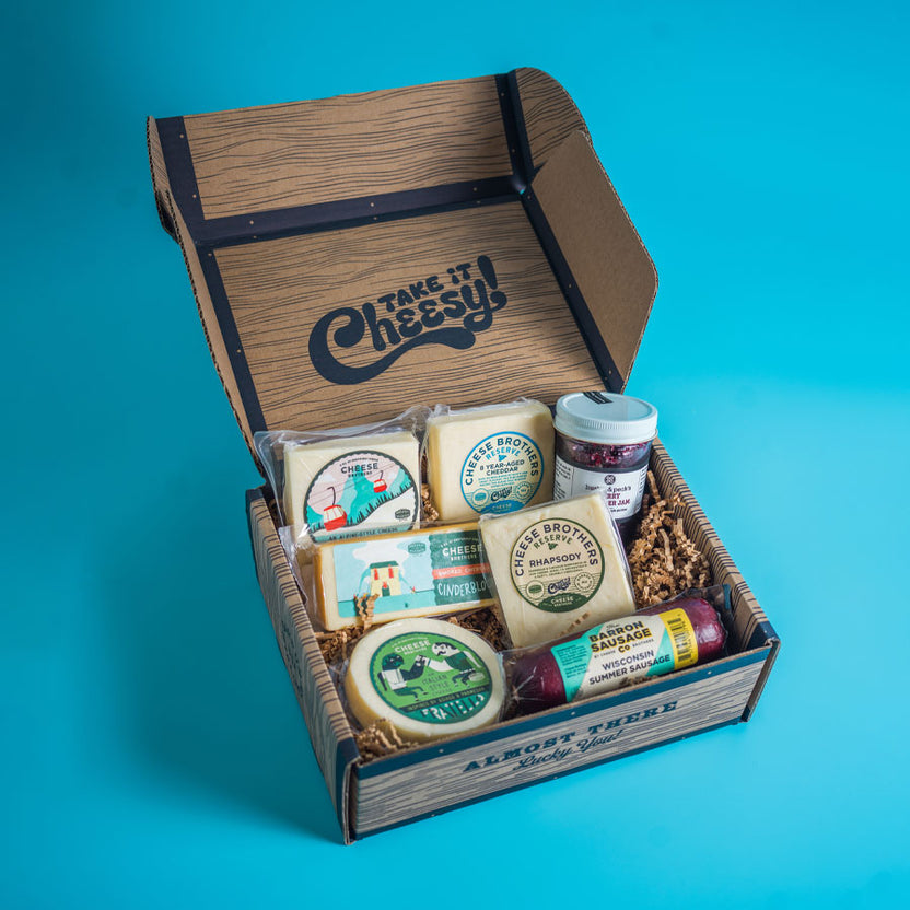 Gourmet Wisconsin Cheese Sampler Box | Order Online with Fast Delivery ...